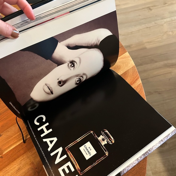 CHANEL | Design | Chanel Book With Black And White Cover | Poshmark